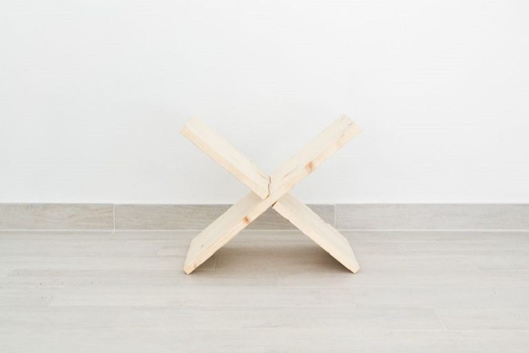 50 Small Wood Projects That Are Simple and Easy | SawsHub