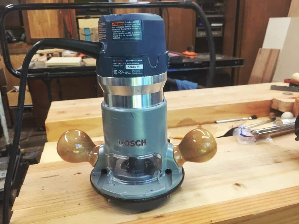 Plunge Router vs Fixed Router - Which Do You Need? | SawsHub