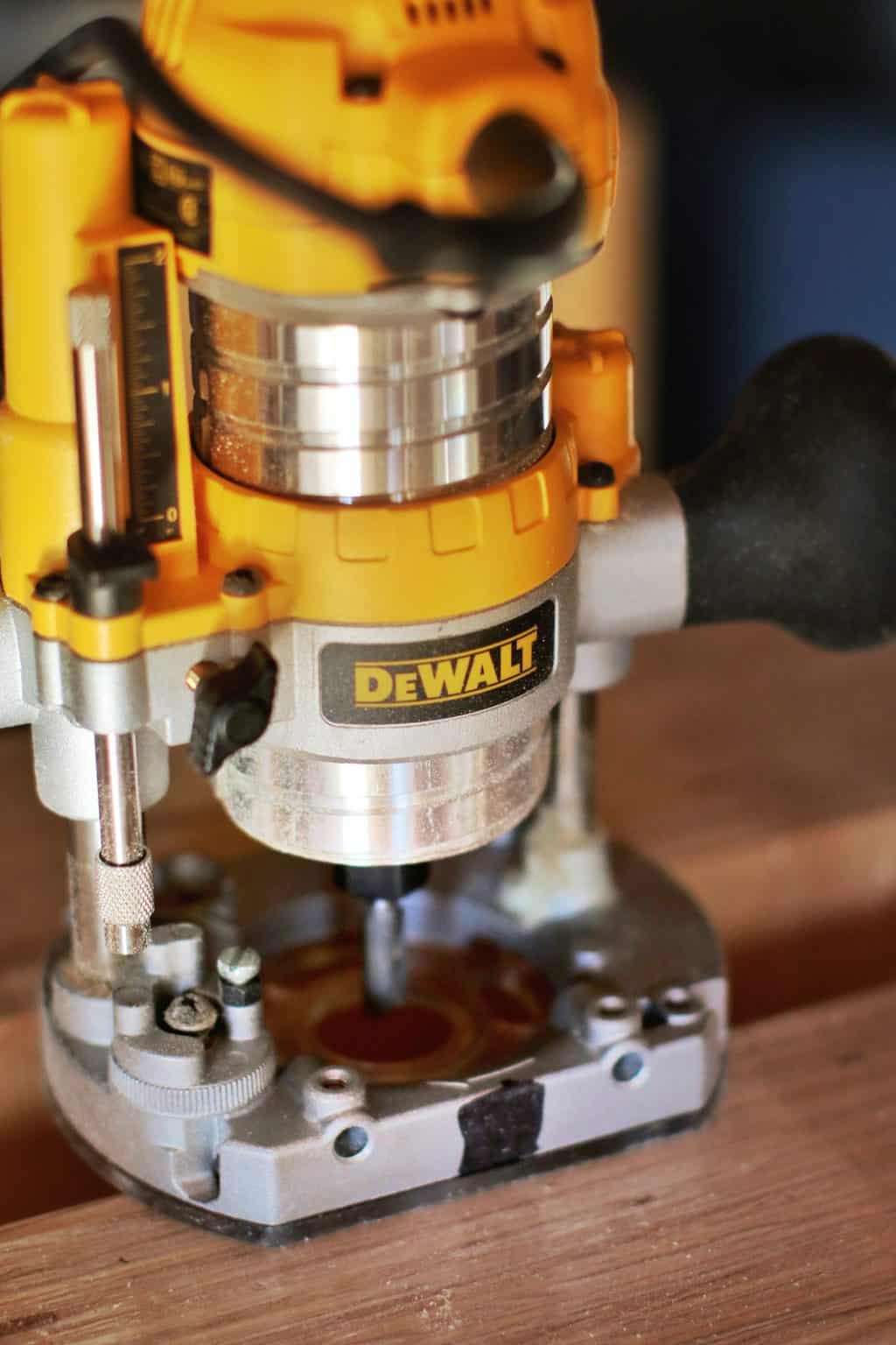 Best Compact Router [2024 Review] | SawsHub