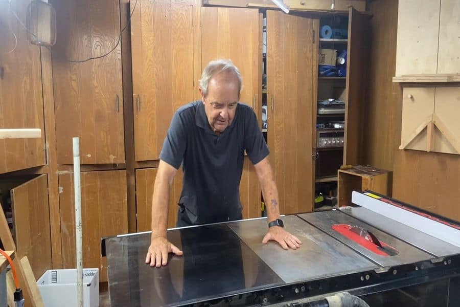 How To Clean A Cast Iron Table Saw Top SawsHub