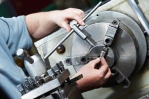 How to Stop Chatter on a Lathe | SawsHub