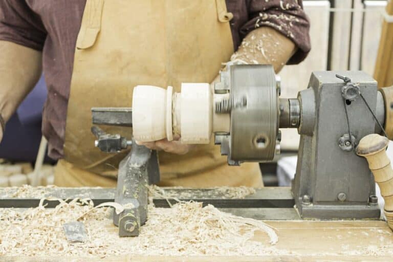 How to Use a Wood Lathe | SawsHub