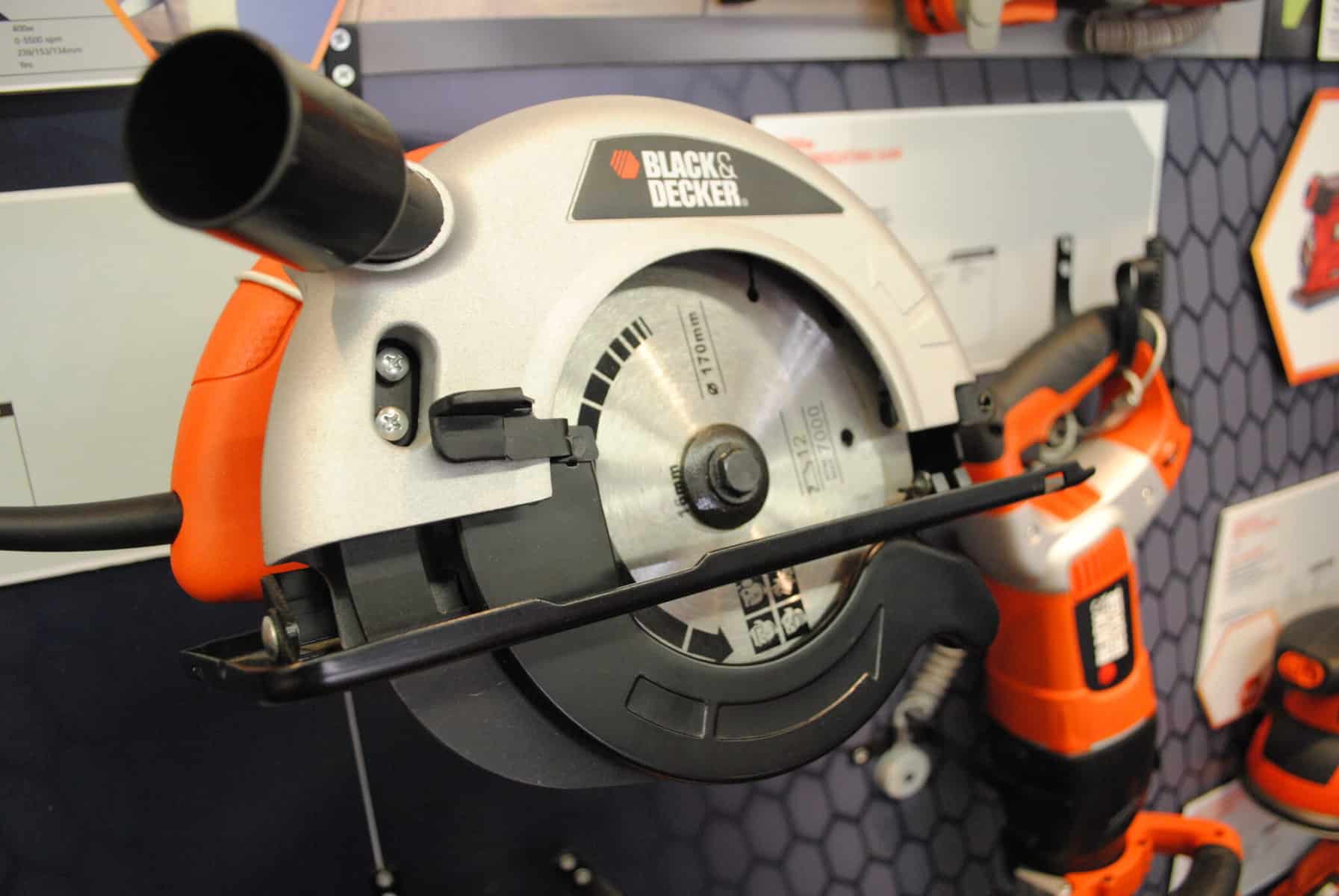 How To Cut HDPE | SawsHub