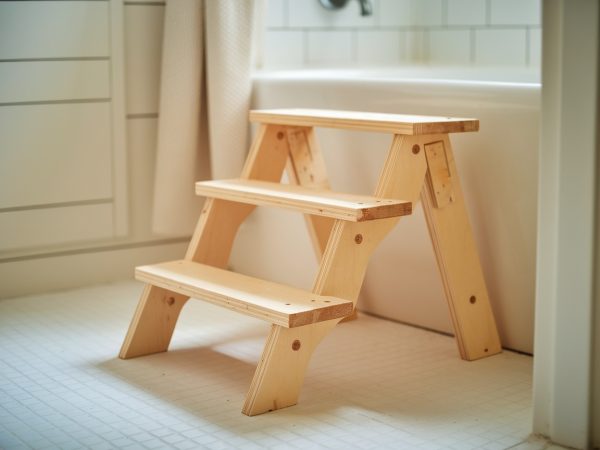 18 Woodworking Projects Even A Beginner Can't Mess Up | SawsHub